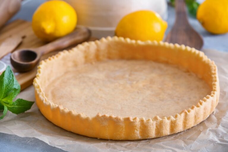 How to keep pie crust from getting soggy (7 Pro baking tips)